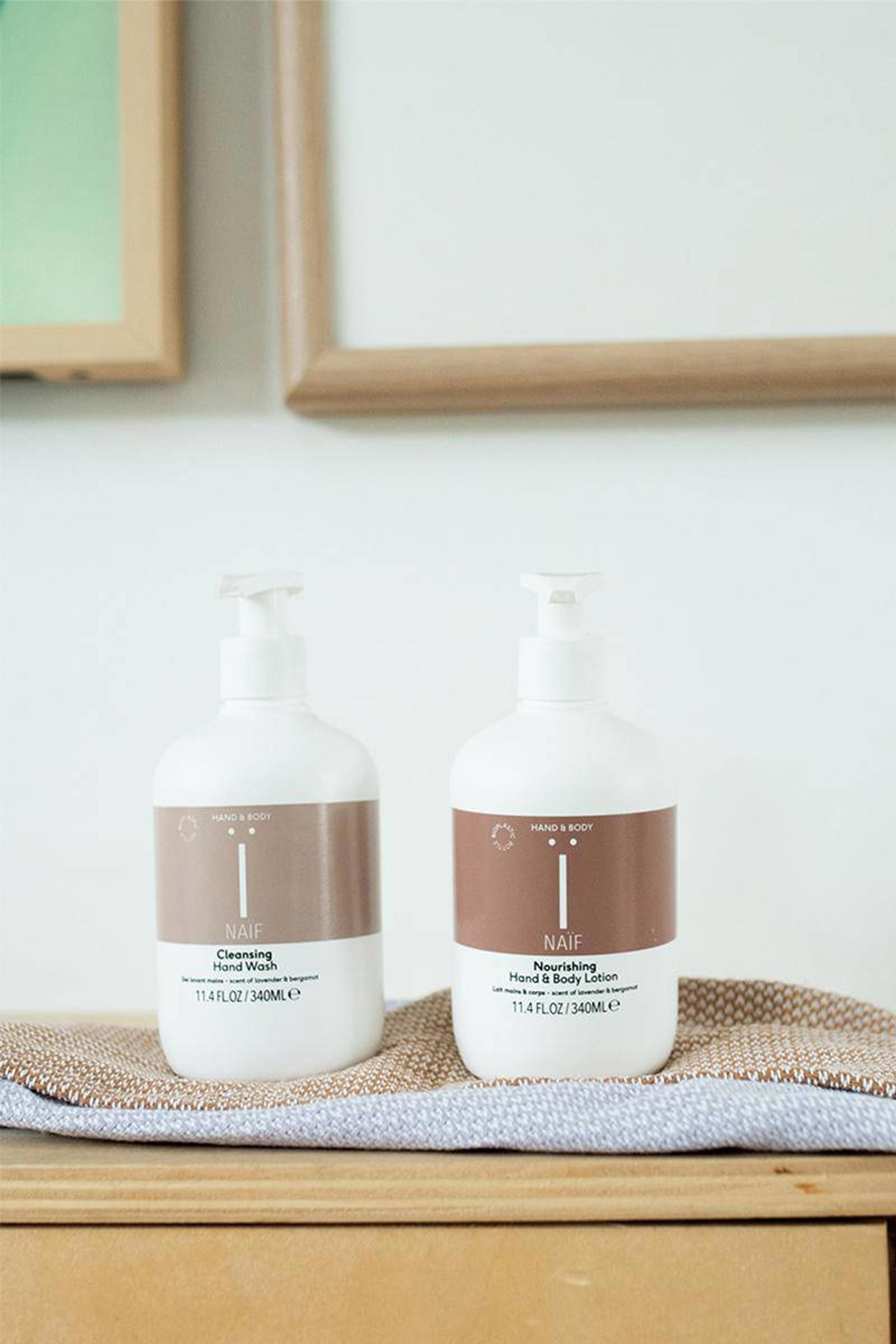 NAÏF reinigende handzeep - 340 ml | kleertjes.com