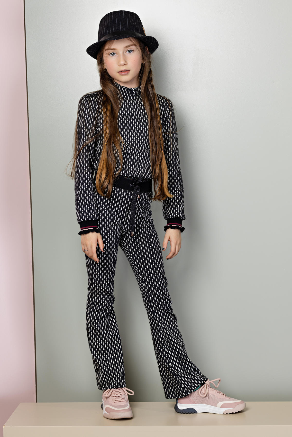NONO longsleeve Kean met all over print zwart/wit | kleertjes.com