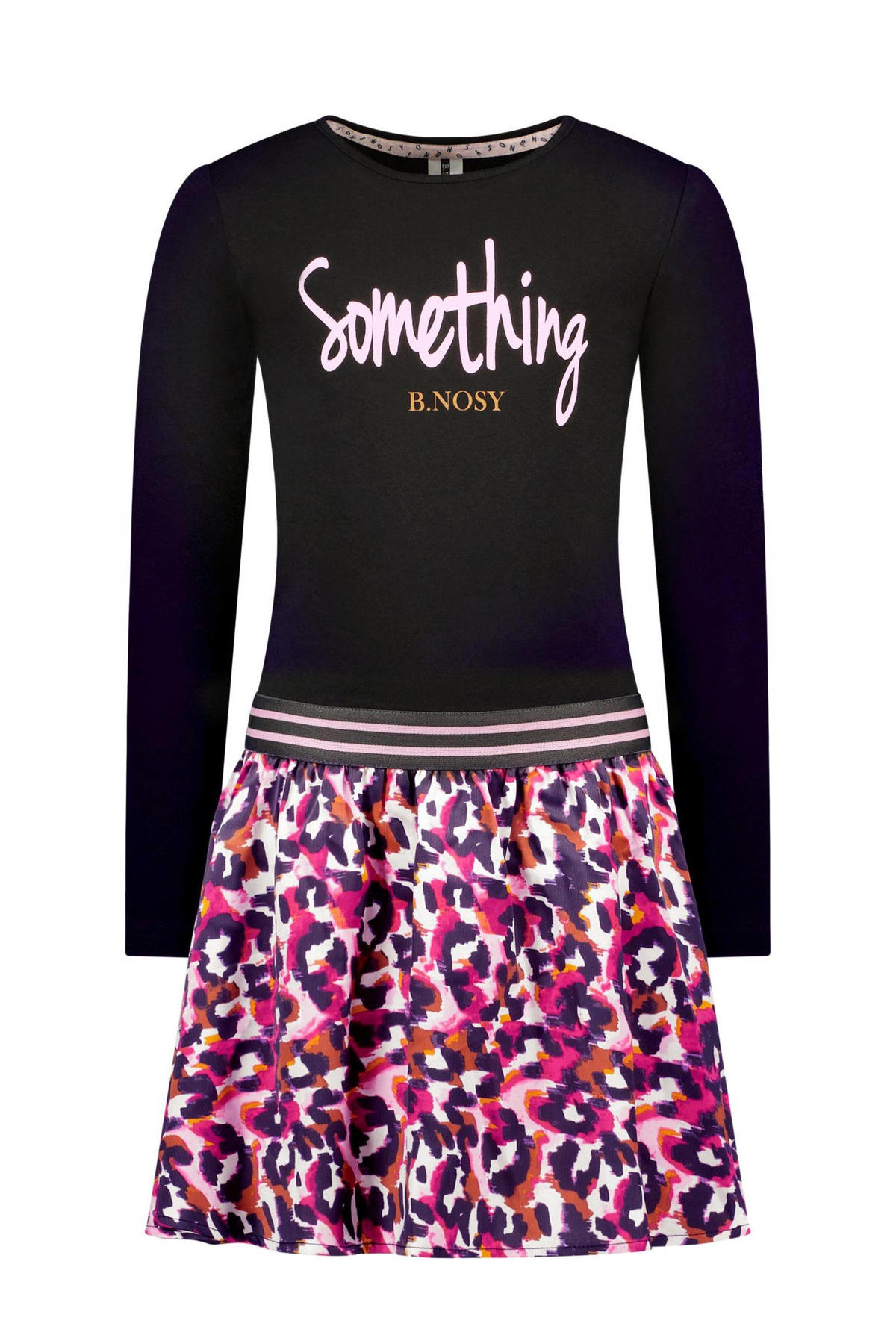 B.Nosy jurk met all over print zwart/roze | kleertjes.com