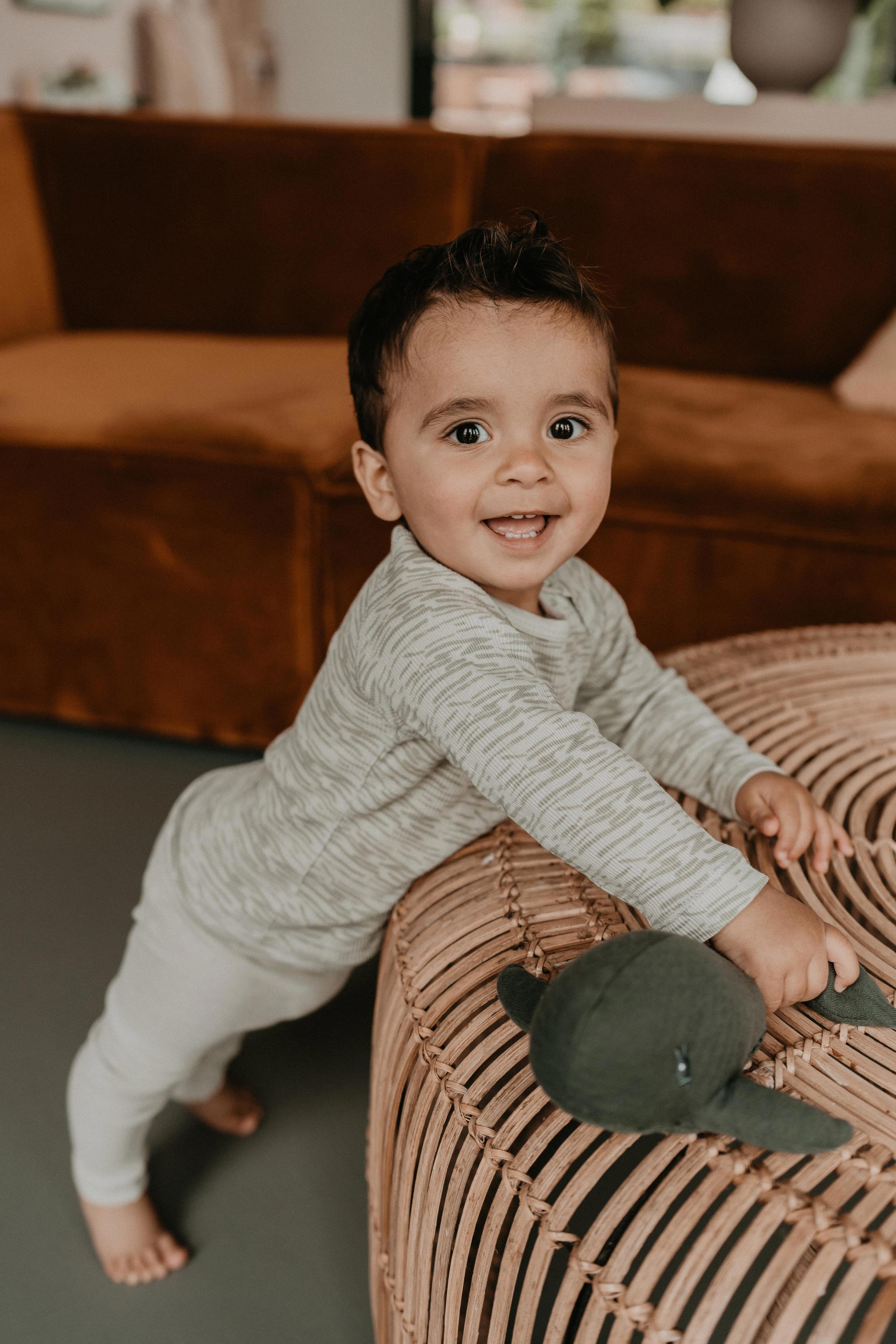 Snoozebaby dark green wally whale knuffel 16 cm | kleertjes.com