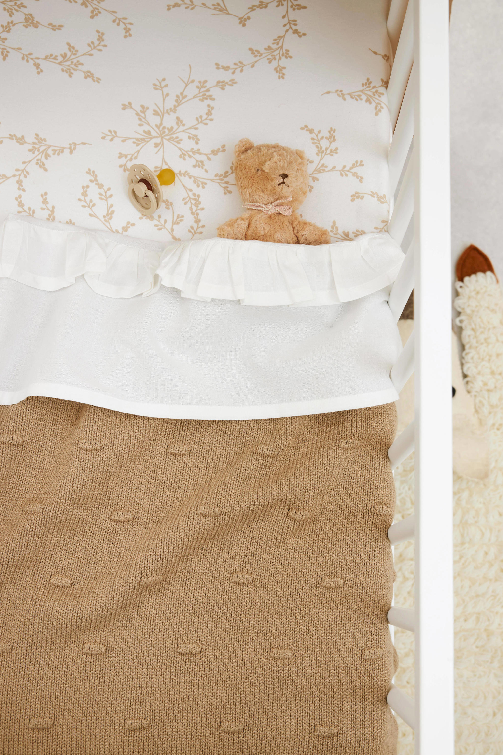 Meyco baby ledikantlaken Ruffle 100x150 White | kleertjes.com