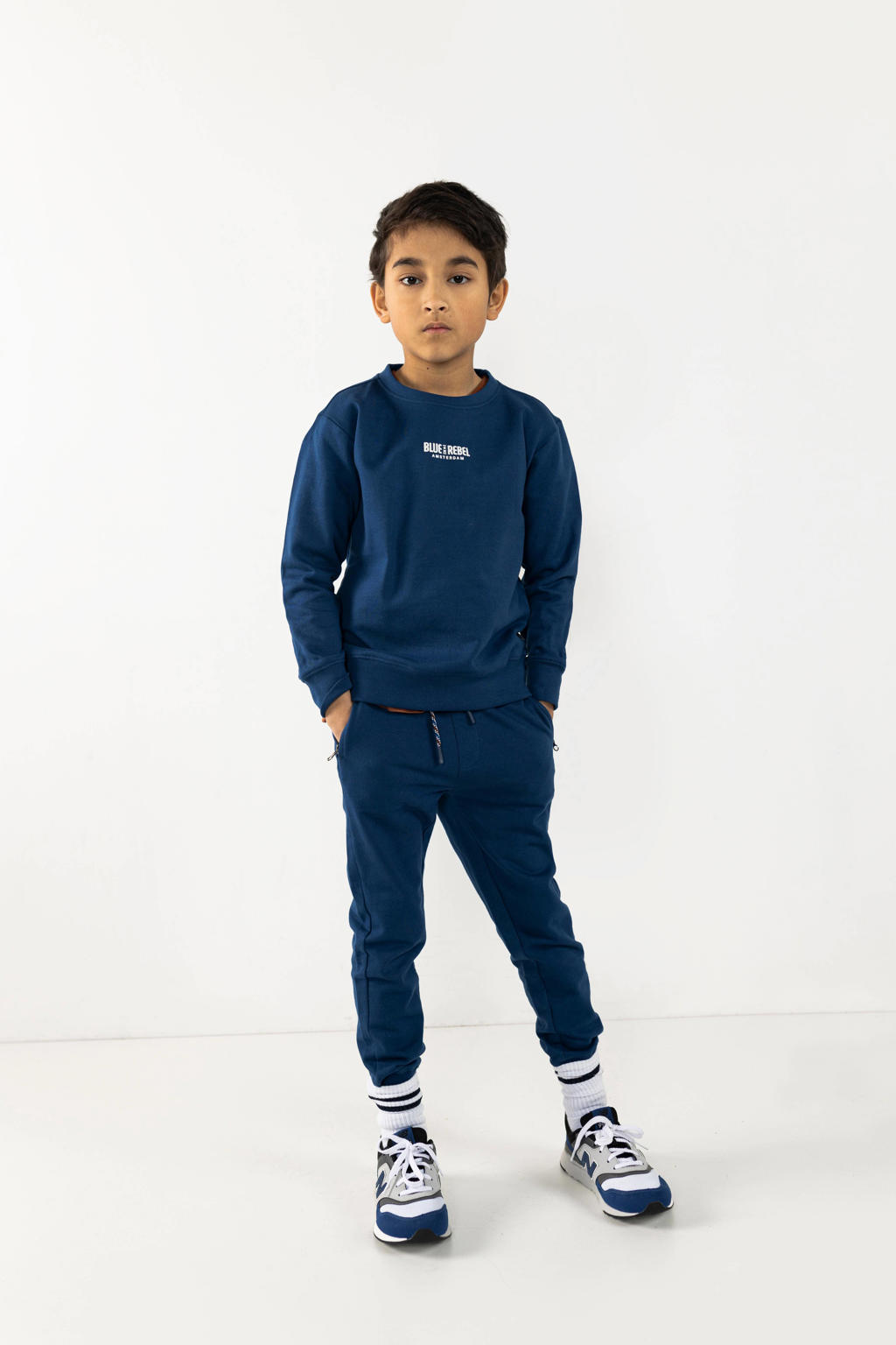 Blue Rebel sweater Harris met tekst donkerblauw | kleertjes.com