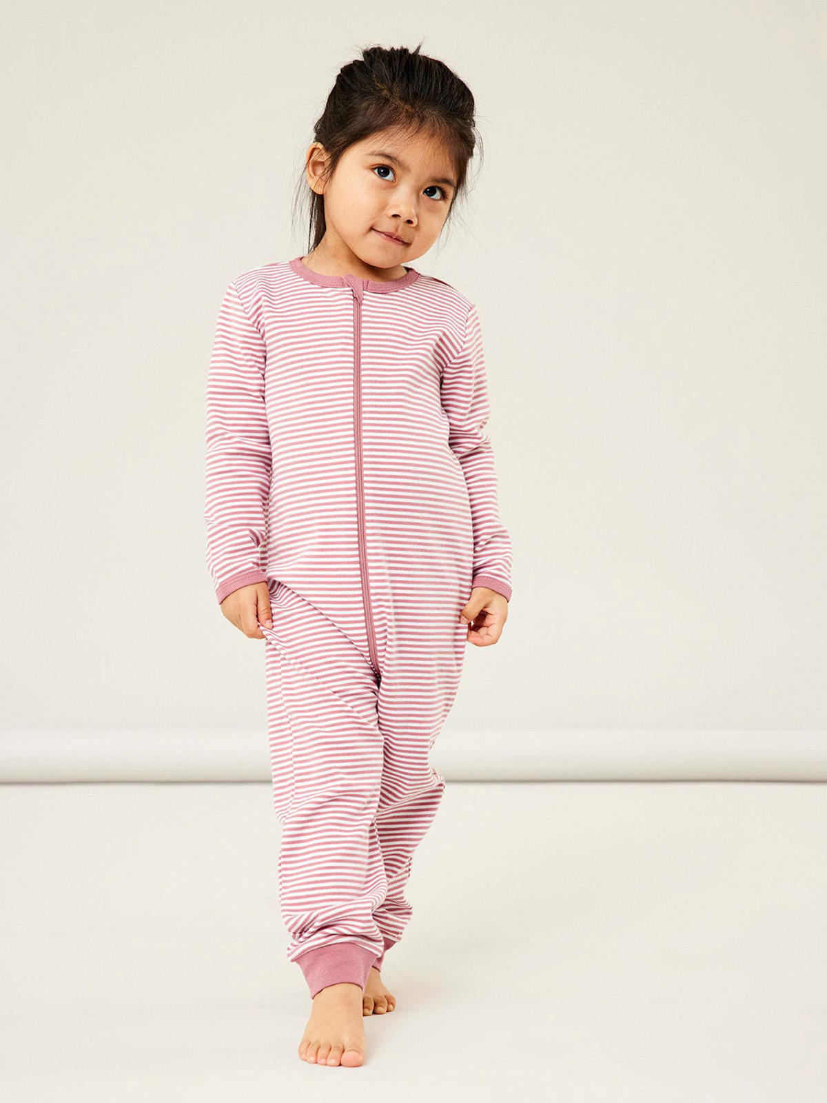 NAME IT BABY gestreepte baby pyjama NBNNIGHTSUIT roze | kleertjes.com