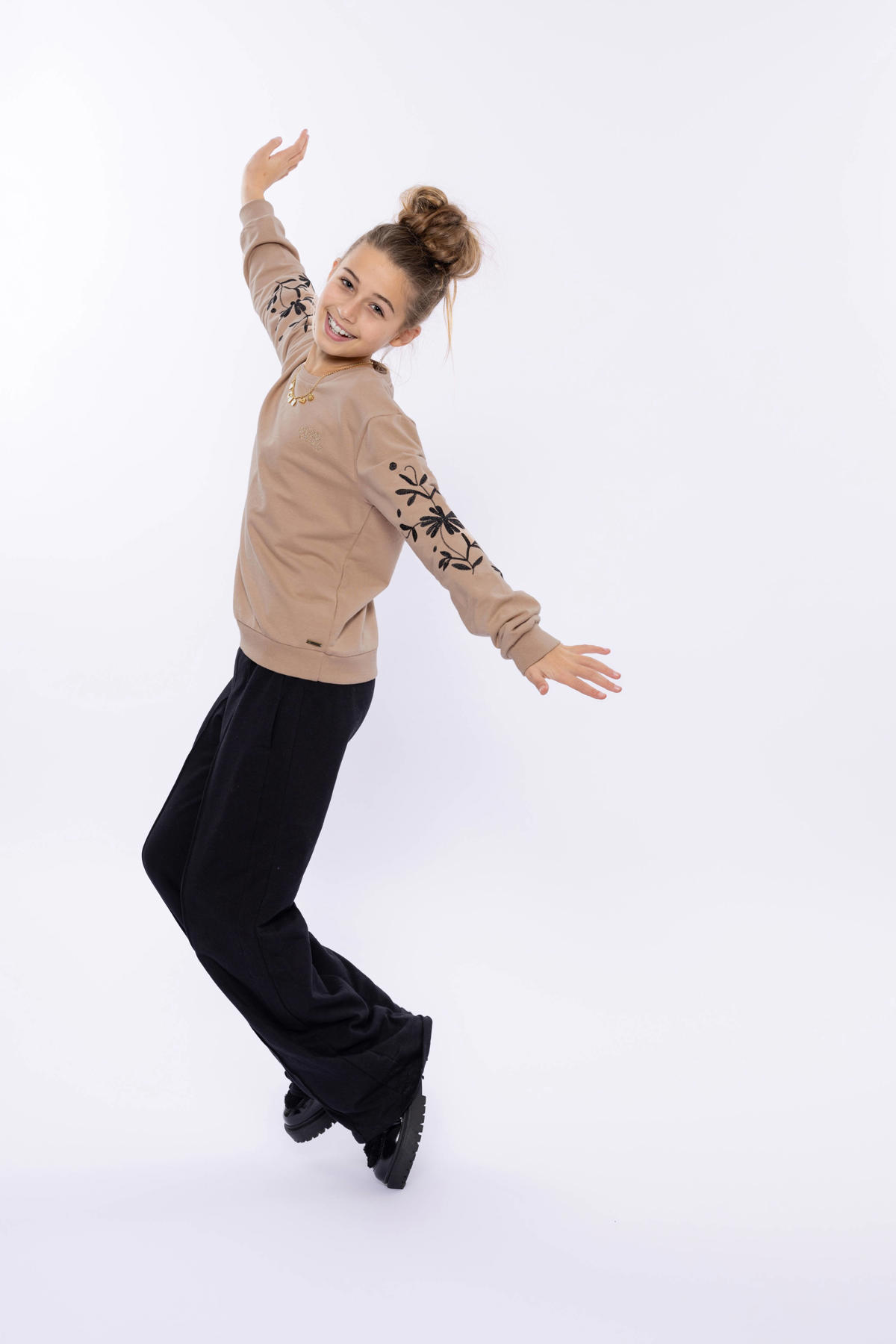 No Way Monday wide leg casual broek zwart | kleertjes.com