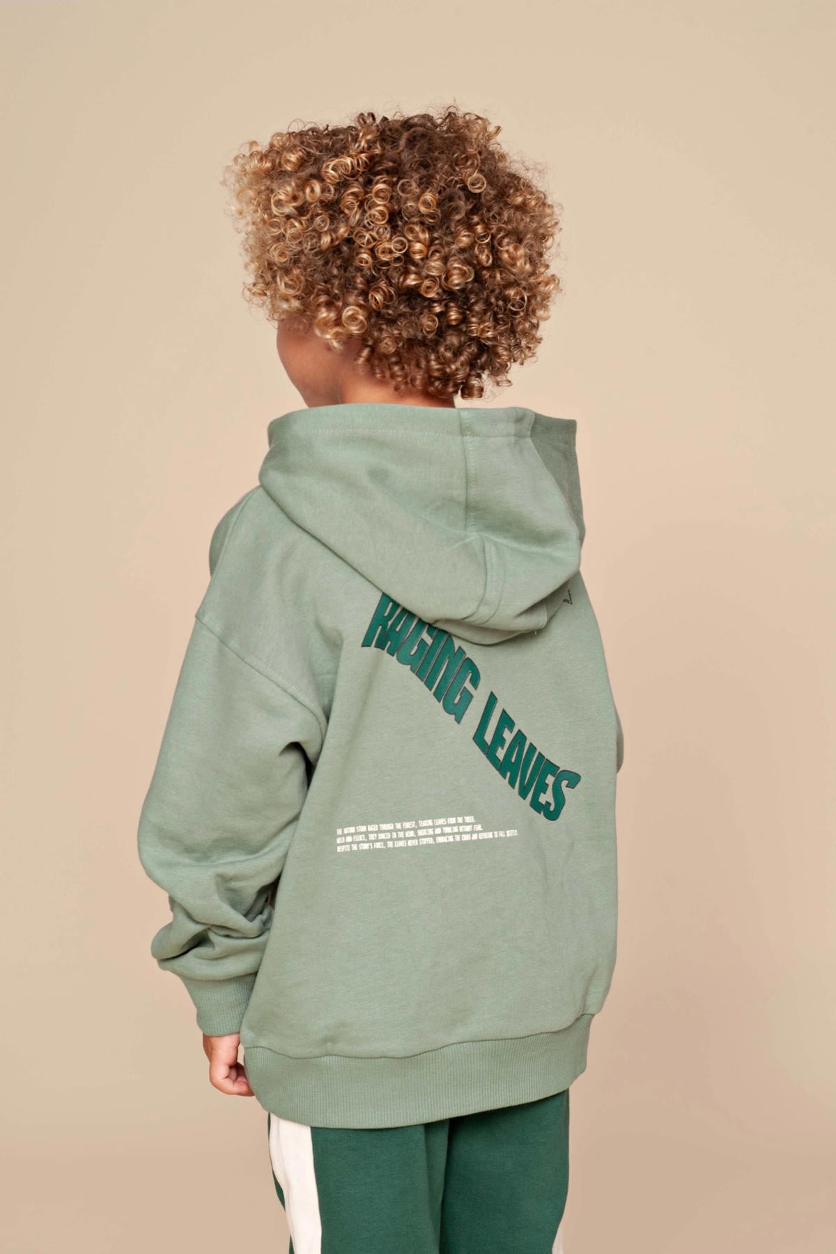 Quapi hoodie met backprint groen | kleertjes.com